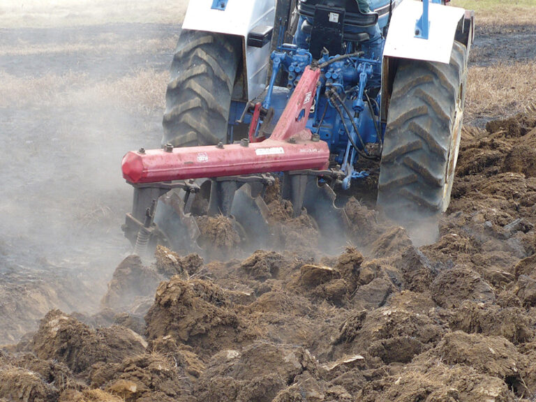 Ch 16. Minimizing Tillage - SARE
